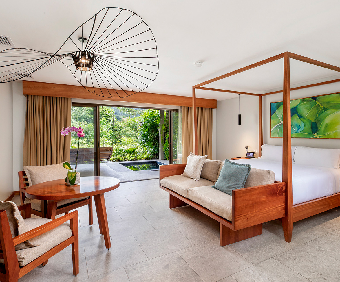 A LUXURY ARENAL HOTEL